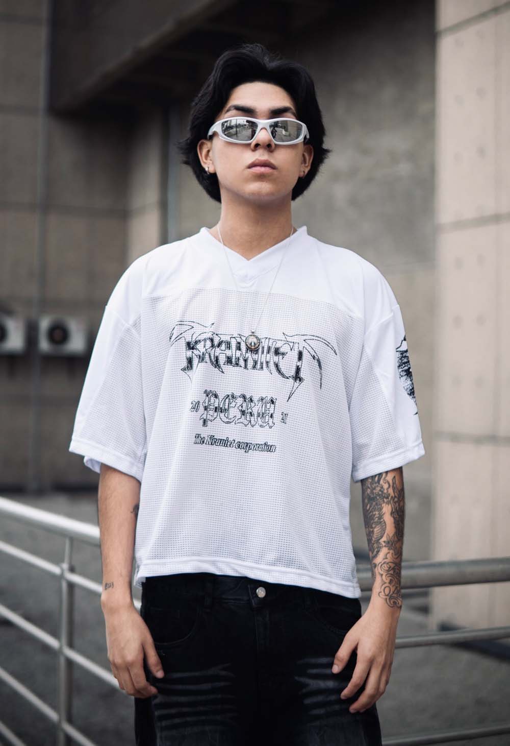 Polo malla deportivo corte Boxy Fit | Streetwear en Perú - The Kraniet 👑